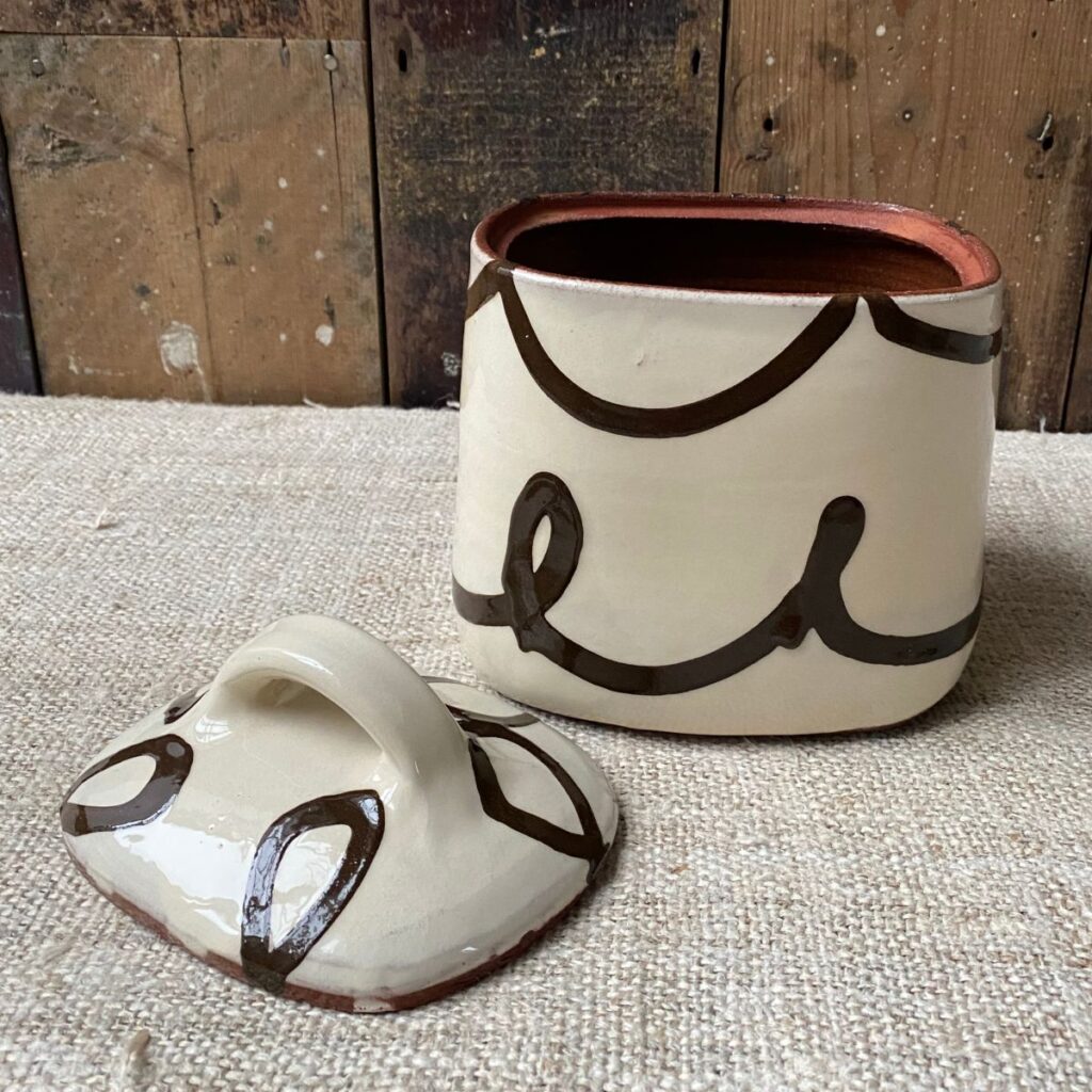 Erica Taylor Low Slipware Jar with Lid - Tinsmiths